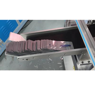 Cina PLC controllato Full Automatic abnorme di forma di carta Die Cutter per PVC ABS carta carta in vendita