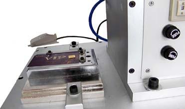 China Relay Controlled Manual IC Card Implanting Machine For Implanting The Single Chips for sale