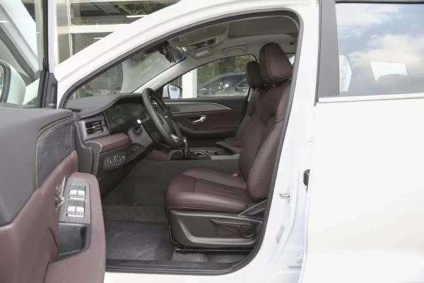 Quality Jetour X90 Plus 20241.6TDDCT Villa PRO Edition 7-seater SUV with Electric for sale