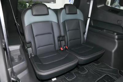 Cina 2024 Geely Okavango 2.0T Flagship 5 Set Vendita LED elettrico ACC cuoio X7 multifunzione in vendita