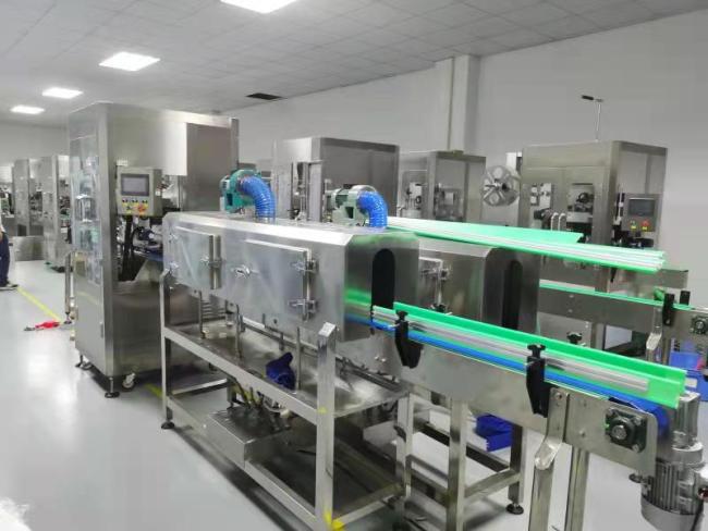 High Speed Heat Shrink Sleeve Tunnel Wrapping Equipment Bottles Automatic Sleeve Labeling Machine
