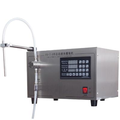 China Digital Control Magnetic Pump Liquid Acid Pesticide Ghee Edible Oil Manual Bottle Filling Machine for sale