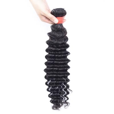 China Weave encaracolado do cabelo peruano do Virgin, pacotes profundos da onda com fechamento nenhum emaranhado à venda