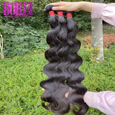 Cina 10A capelli stati allineati cuticola, capelli malesi peruviani umani vergini crudi lisci in vendita