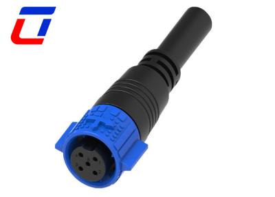 Cina 5 pin 10A connettori di cavo maschio femmina a bassa tensione impermeabile per LED in vendita