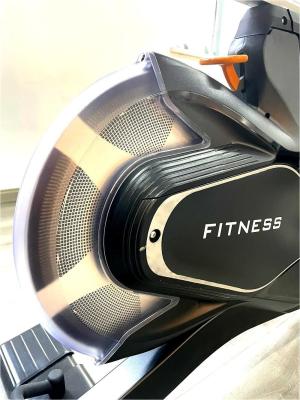 Cina 18 kg Flywheel Bicicleta spinning commerciale con design pieghevole e funzione di body building in vendita