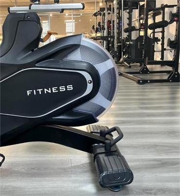 Cina 18 kg Flywheel Bicicleta spinning commerciale con design pieghevole e funzione di body building in vendita