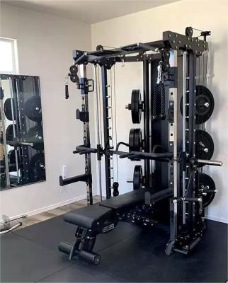China Rack de máquinas Smith multifuncional para treinamento de força Grande e personalizável à venda