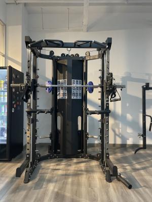 China Rack de máquinas Smith multifuncional para treinamento de força Grande e personalizável à venda