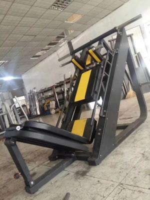 Cina Funzionalità della panchina commerciale 2020 macchina progettata per squat hack e leg press personalizzati in vendita