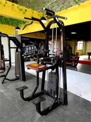 Cina Le macchine per la selezione del carico del perno per l'allenamento della forza fitness con caricatore medio tirano verso la stazione di immersione 1500*1205*2310 in vendita