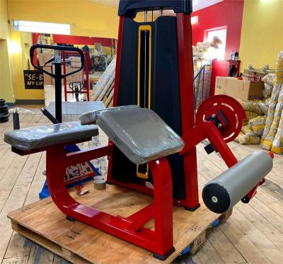 中国 フィットネス 筋力トレーニング 横たわるための重量スタックマシン 横たわる 足のカール練習 販売のため