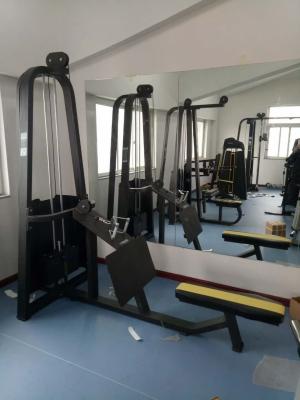China Commerciële sportschool fitnessapparatuur zit laag in de rij met een aangepast logo Te koop