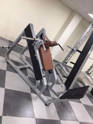 China Commerciële Fitness Krachttraining Gym Machines Hack Slide Squat Rack in Gym Center Te koop