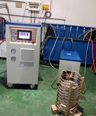 Cina macchina termica di induzione raffreddata ad acqua di 120KW Digital per la forgiatura del riscaldamento del rotore dell'allume in vendita