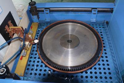 China 30-80KHZ hoogfrequente inductieverhardingsmachine 600MM warmtebehandelingsapparatuur Te koop