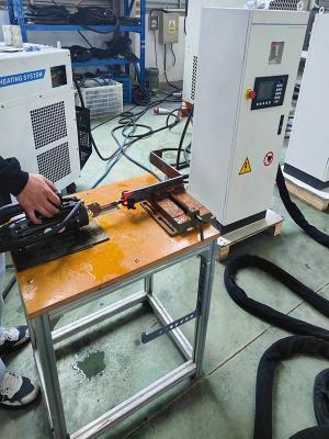 China Máquina de calefacción de alta velocidad por inducción de contracción de ajuste Sistema de control digital para calentamiento rápido en venta