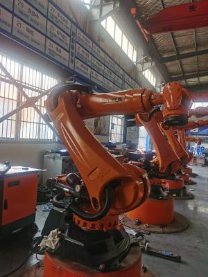 China KUKA KR240 R2700 Prime KRC4 Controller 6-Axis Palletizing Robot The Perfect Combination 2700mm reach 240kg payload for sale