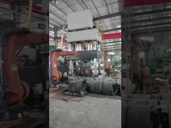 KUKA KR210 R2700 Linear 6 Axis Industrial Robot Assembly Line Robots
