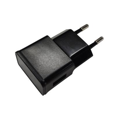Cina Caricatore portatile leggero della parete 5W del caricatore universale di 5V 1A USB in vendita