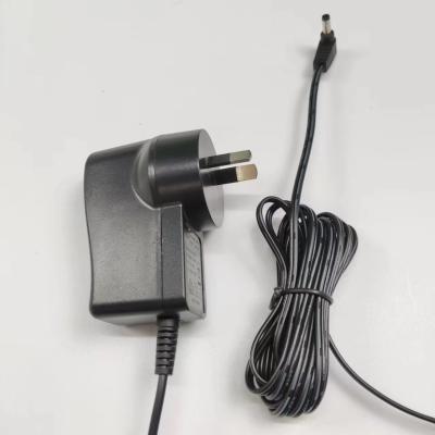 Cina adattatori fissati al muro di potere di 5V 2A elettrici con il Livello VI di efficienza in vendita