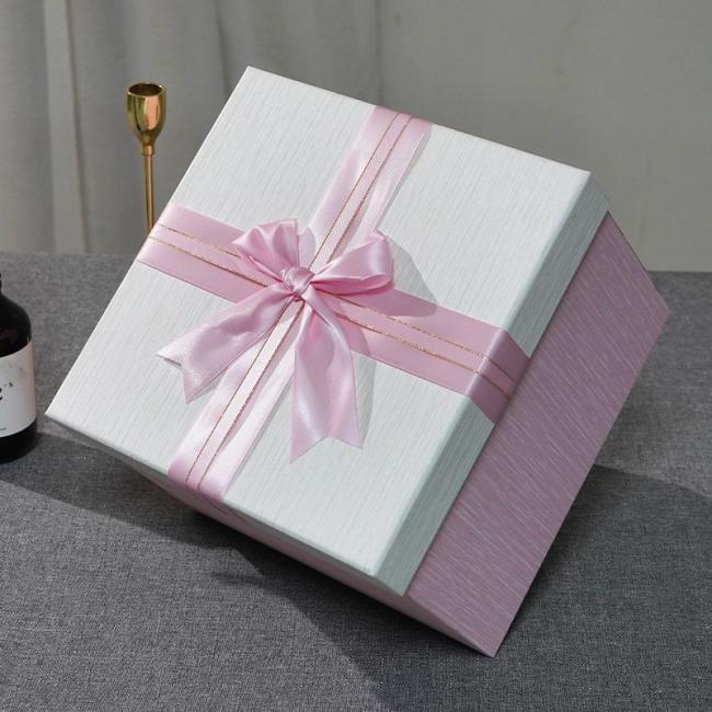 Wholesales Cardboard Package Carton Box, Lid and Base Paper Packaging Gift Box