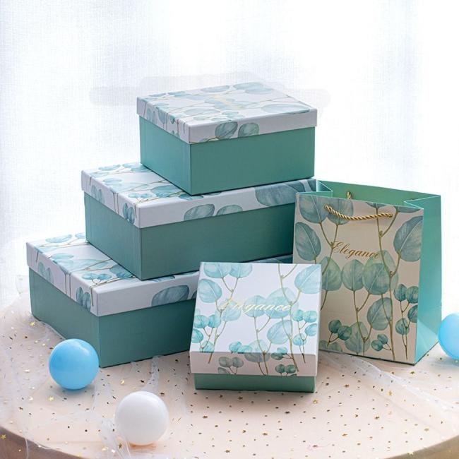 China Wholesale Custom Logo Printed Christmas Gift Carton Box, Lid and Base Cardboard Paper Packaging Box