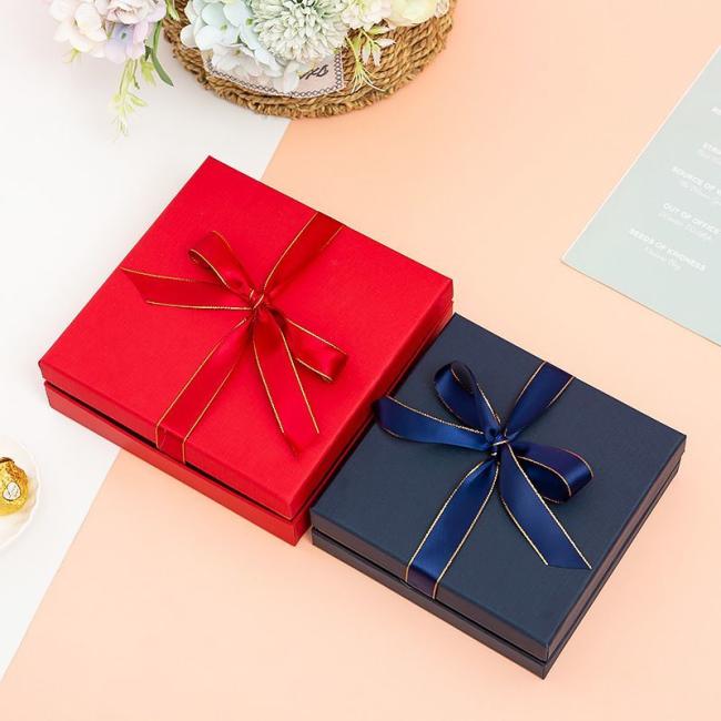 China Factory Wholesale Luxury High End Shirt Boxes for Wrapping, Paper Packaging Gift Boxes with Lids for Wedding Party