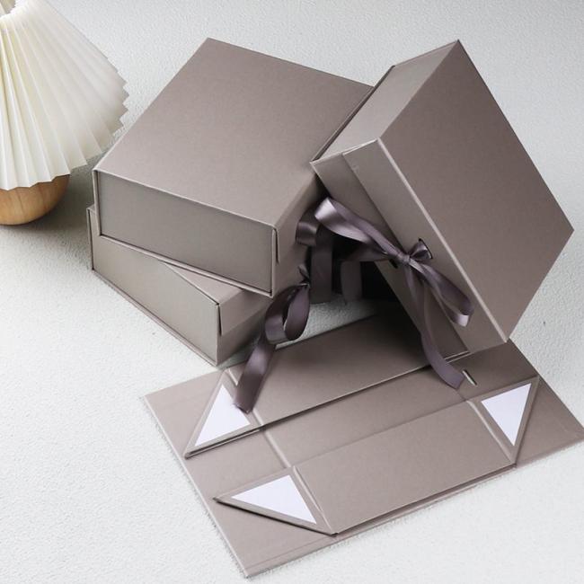 Elegant Packaging Boxes 100% Recycled Paper Ribbon Tie Magnetic Gift Boxes with Matte Finish for Promotions