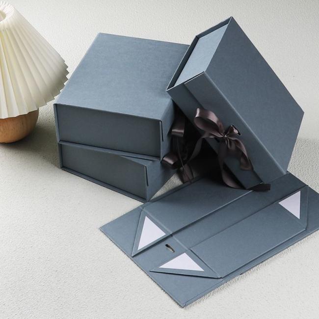 Elegant Packaging Boxes 100% Recycled Paper Ribbon Tie Magnetic Gift Boxes with Matte Finish for Promotions