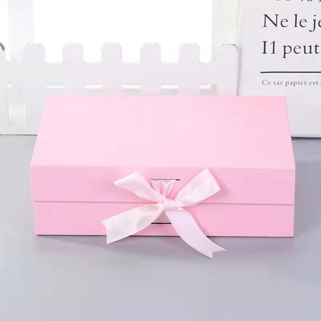 Elegant Packaging Boxes 100% Recycled Paper Ribbon Tie Magnetic Gift Boxes with Matte Finish for Promotions