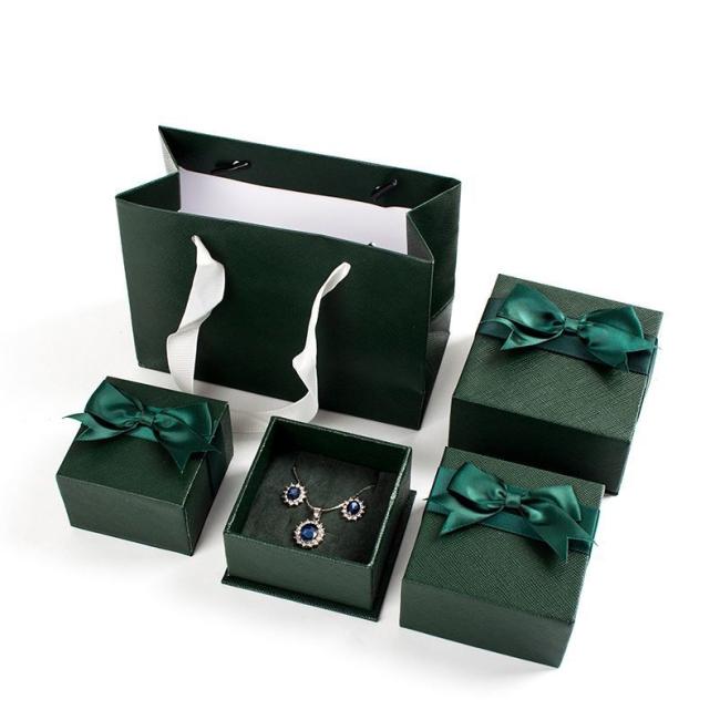 Upper and Lower Cover Ring Earring Necklace Pendant Jewelry Bracelet Set Gift Packaging Box with Ribbon and Foam Insert