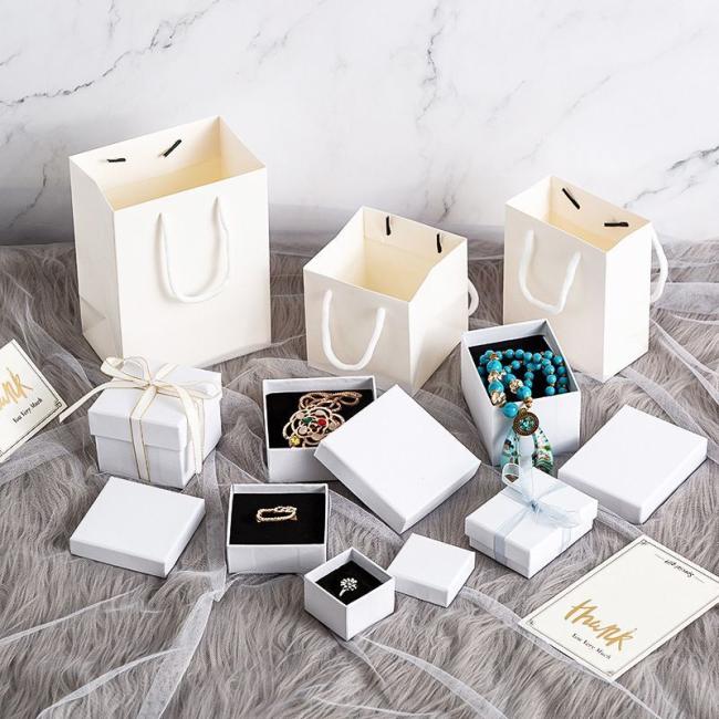 Custom Logo Printed Bow Tie Lid and Base Cardboard Paper Packaging Gift Box, Foam Insert Earrings Necklace Jewelry Box