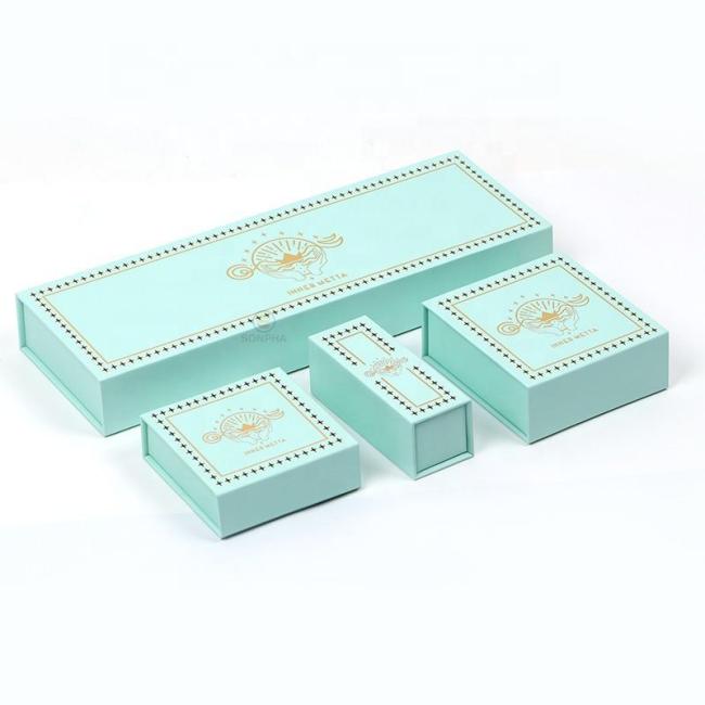 Custom Logo Printed Bow Tie Lid and Base Cardboard Paper Packaging Gift Box, Foam Insert Earrings Necklace Jewelry Box