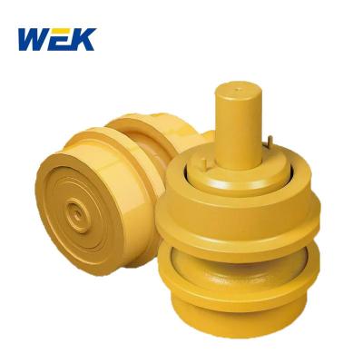 China Komatsu Bulldozer D60 D40 D20 195-30-01412 Track Roller For D275 D350 Dozer D155 Bottom Roller And Excavator Track Rollers Parts for sale