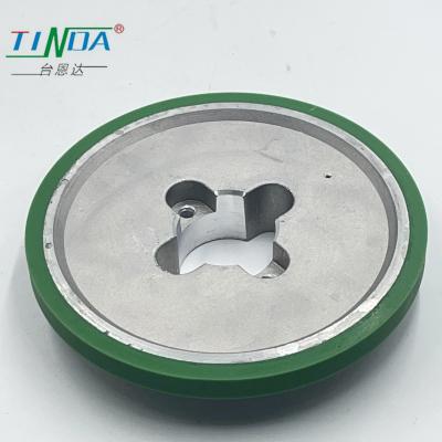 China Zes spindel rubberrolwiel gebruikt in houtbordprofielverpakkingsmachines for sale