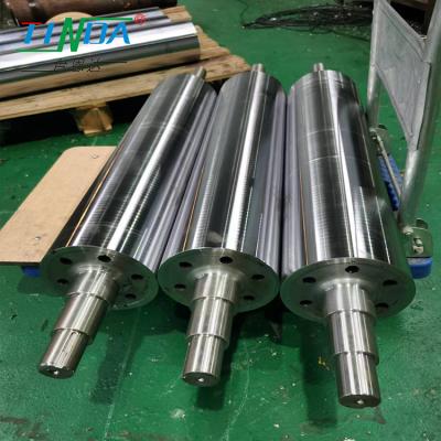 Cina Rulli di acciaio per la produzione di metalli con tolleranza di 0,02 mm per la precisione in vendita
