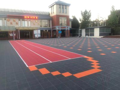 China 340x340mm Anti-Slip PP Interlocking Sports Floor Tile for Multi-Game Courts for sale