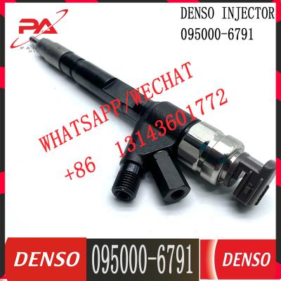 China Brandstofinjector 095000-6791 D28-001-801+C van het Denso gemeenschappelijke spoor voor 6D114 SC9DK Te koop