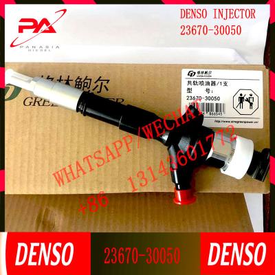 Cina Ugello diesel dell'iniettore del combustibile della benzina per Toyota Vig e Hiace 2Kd-Ftv 23670-30050 23670-39095,23670-39096 iniettori in vendita