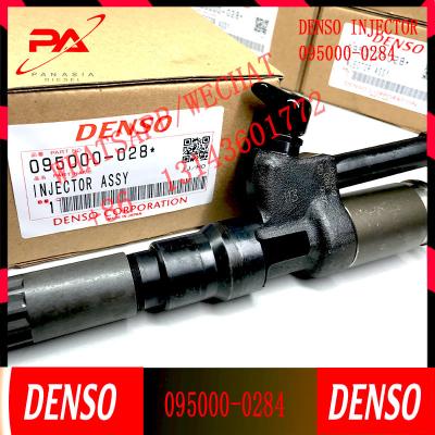 China Injetor comum do trilho do combustível diesel 095000-0280 095000-0281 095000-0283 095000-0284 para HINO 700 séries à venda