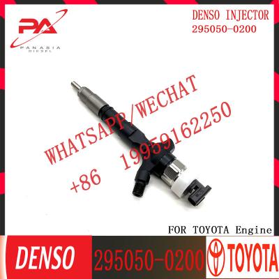 Cina Nuovo iniettore di carburante diesel 295050-0460 295050-0200 Per auto Toyata 23670-30400 23670-30440 23670-39435 in vendita