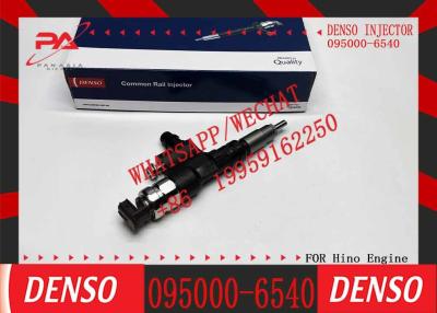 Chine Injecteurs de carburant diesel Assemblage 095000-6540 23670-E0180 pour les pièces du moteur HI-ON N04C-T 095000-6541 à vendre