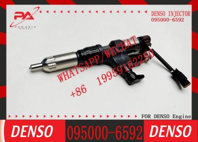 Cina Iniezione di combustibile diesel di alta qualità 095000-6592 095000-5280 23670-E0010 095000-5283 095000-5284 095000-5960 in vendita