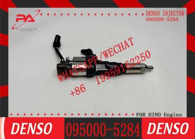 Cina iniettore di carburante comune 095000-5280, 095000-5283, 095000-5284 per camion J08E 23910-1360, 23670-E0291, 23670-E0290 in vendita