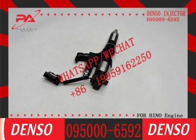 Cina Iniezione di carburante per ferrovia comune di alta qualità 095000-6593 095000-6591 095000-6592 Per 23670-E0010 in vendita
