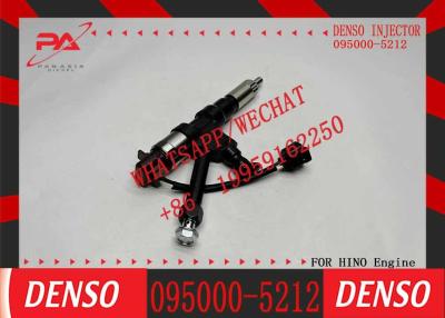 Cina Nuovo motore diesel ad alte prestazioni ugello iniettore di carburante 095000-5215 095000-5212 in vendita