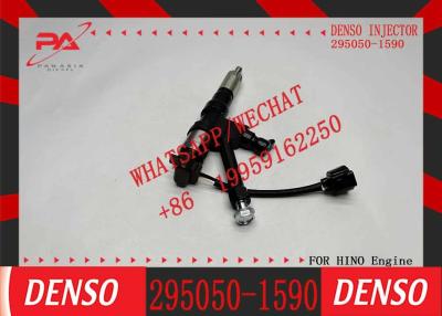 Cina Iniezione diesel 23670-E0590 Iniezione Common Rail 295050-1590 Per Toyota HILUX 2KD-FTV in vendita