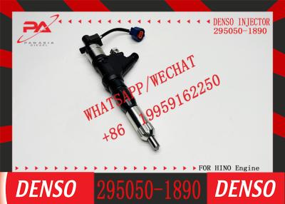 Китай Высококачественный Common Rail Injector 295050-1890 23670-E0A70 для сборки дизельных сосудов продается