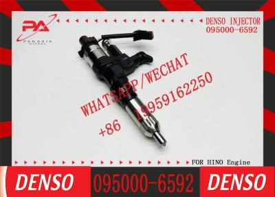 중국 덴소 주사기 095000-6590 095000-6592 095000-6593 J08e 엔진을 위한 주사기 판매용
